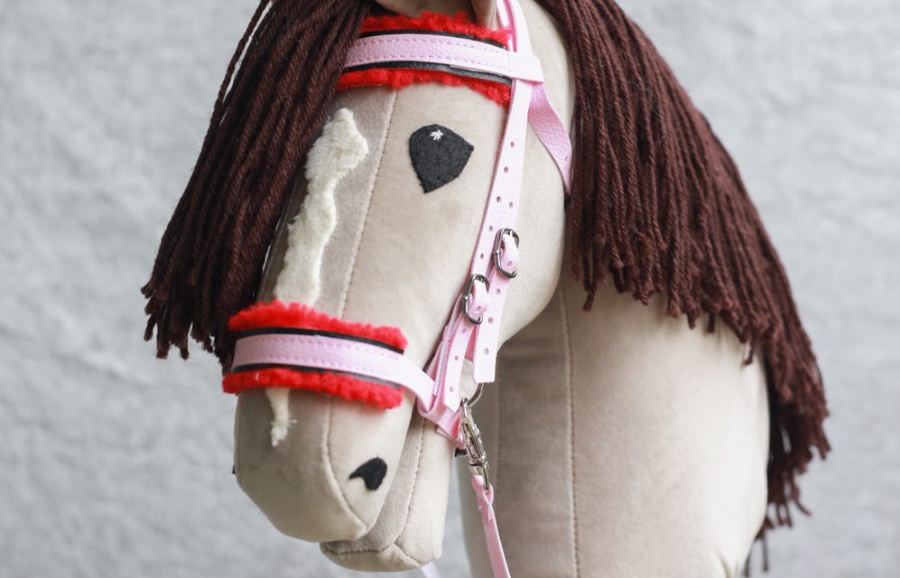 vaalea_keppari_hirnuvilla – Hirnuvilla